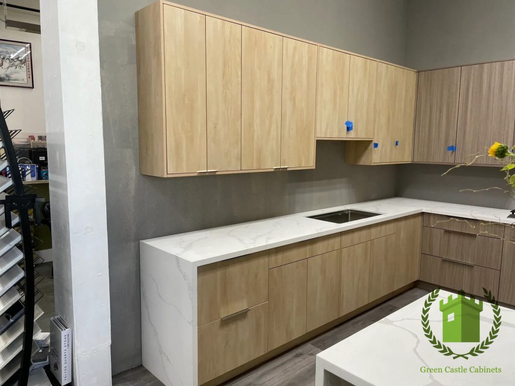 Flat Maple | Green Castle Cabinets
